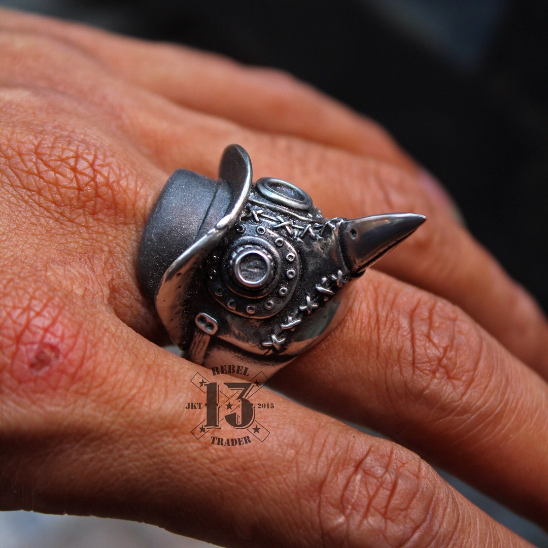 Dr Plague Pewter Ring, Doctor Plague Ring, Handmade Skull Ring, Satanic ...