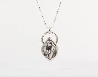 Freya Pendant - Etsy