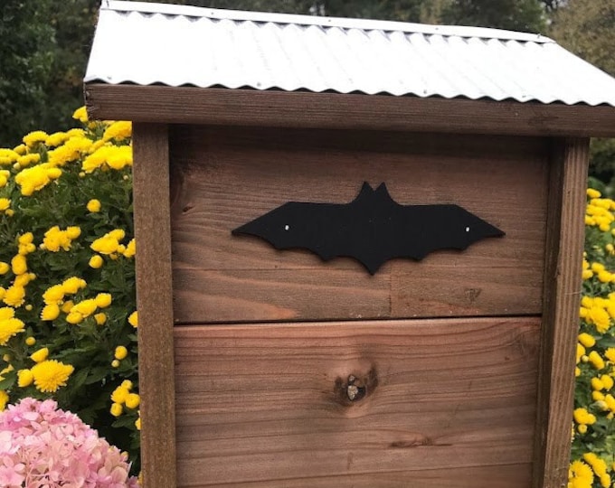 Wooden Bat House With Metal Roof Bat Hotel Beneficial Habitat Native ...