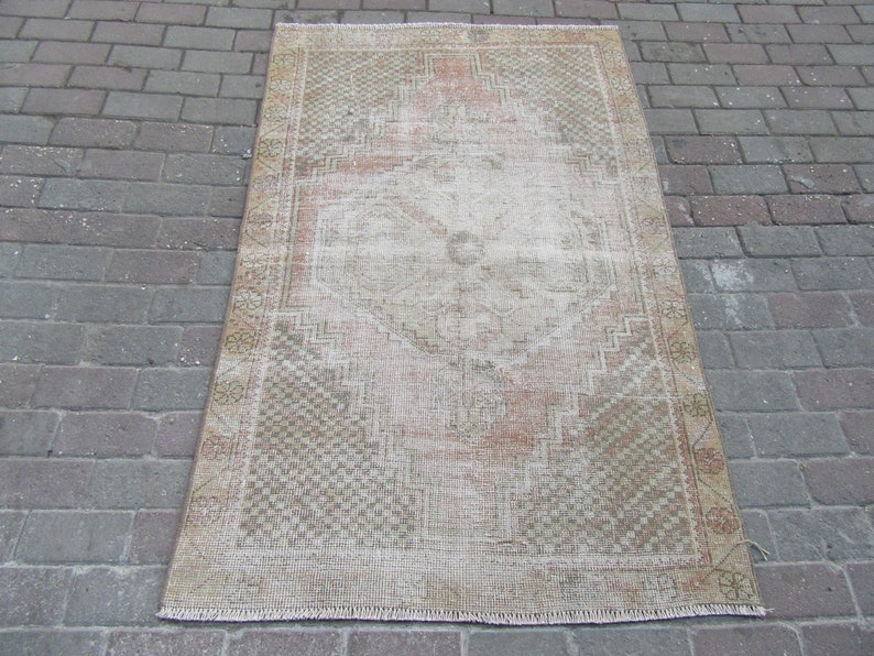 Vintage Worn Rug 3.5x5.4 Ft, Distressed Vintage Small Area Rug - Etsy