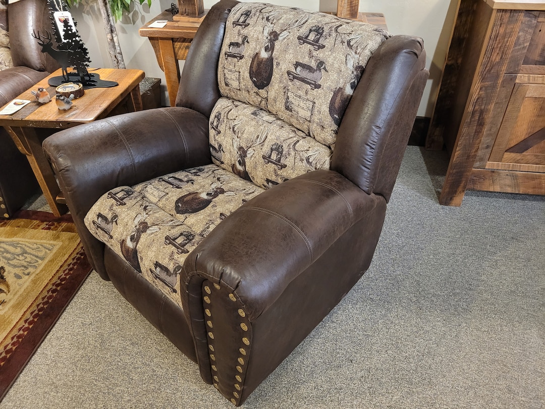 Whitetail Deer Rocker/recliner - Free Delivery! - Etsy