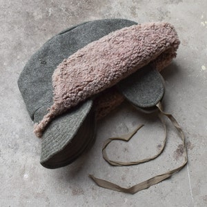 Swedish fur hat store