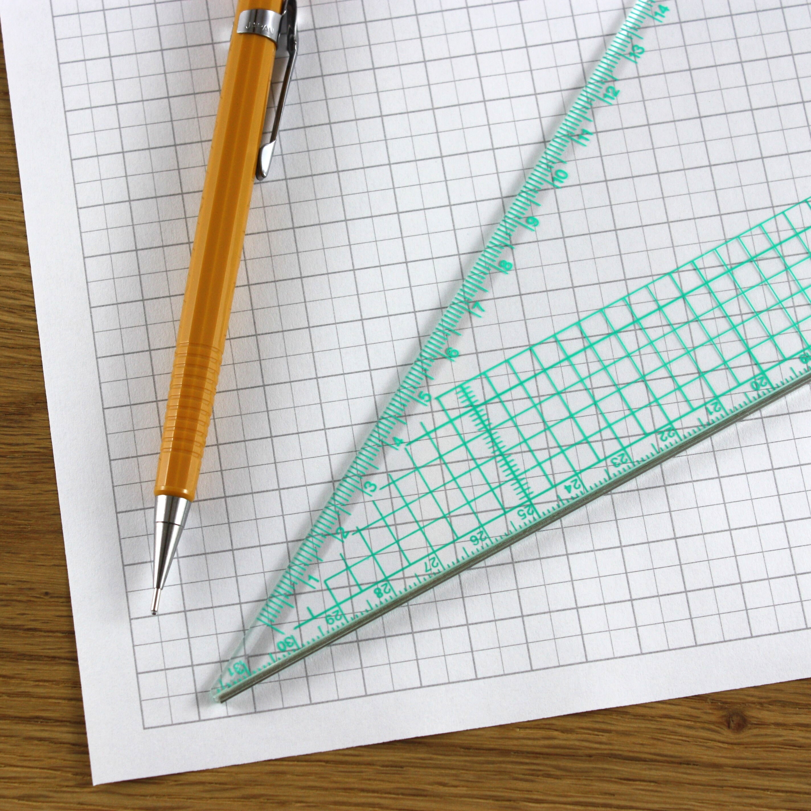 A4 Graph Paper Pack, 0.5cm 5mm Square, 30 Loose-leaf Sheets, Grey Grid ...