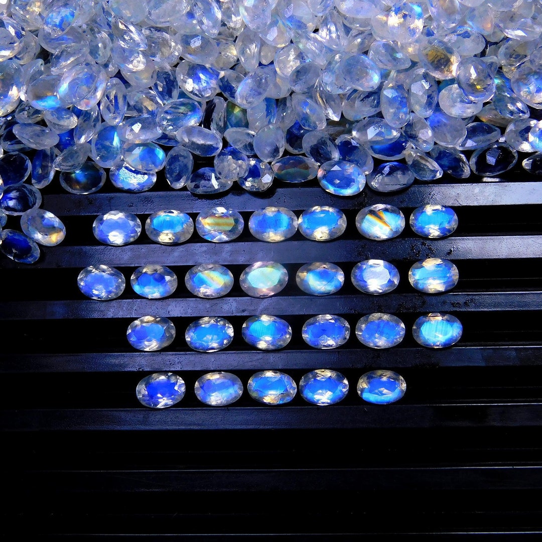 Rainbow Moonstone Faceted, Oval Shape Eye Clean Rainbow Moonstone ...