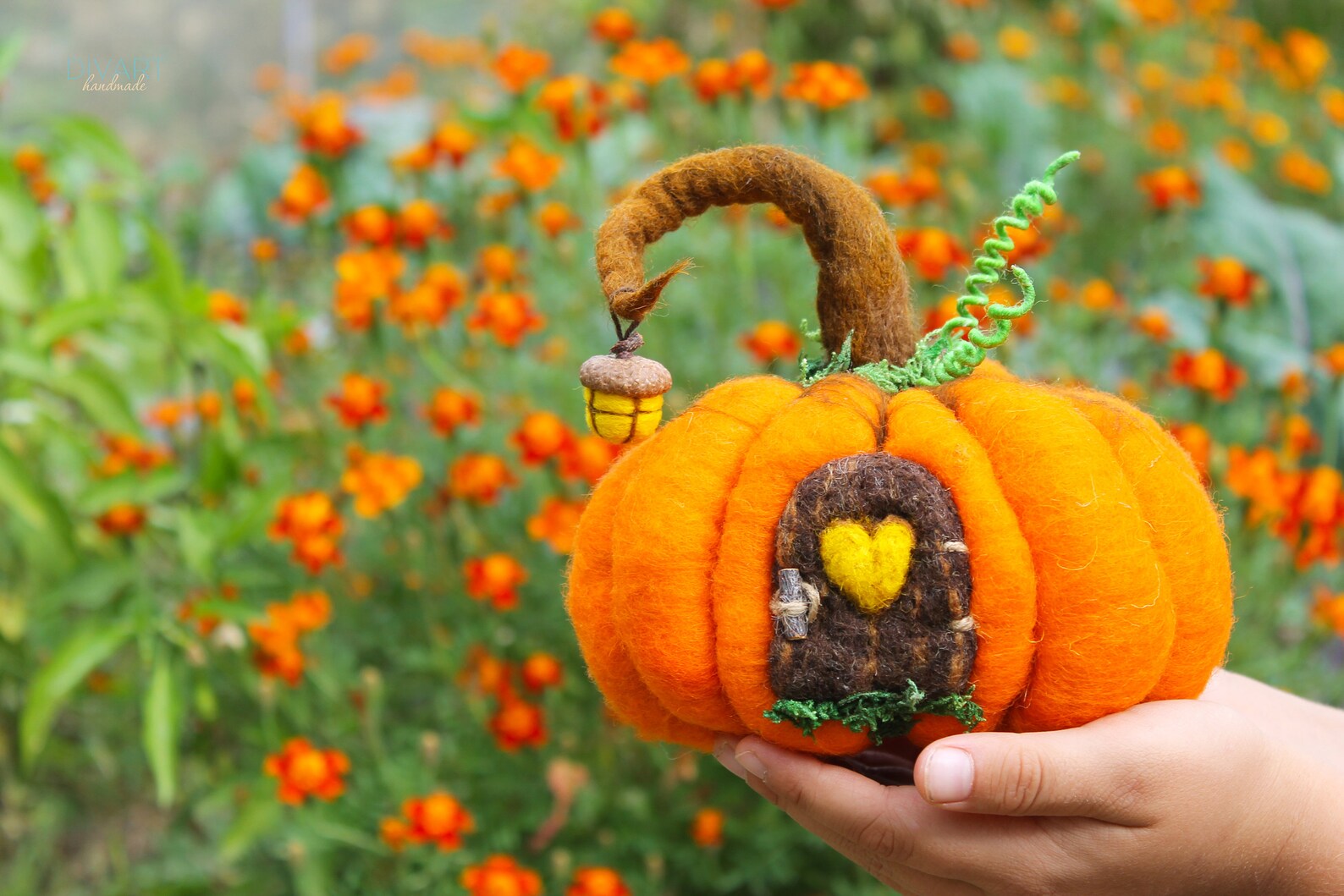 Needle Felted Pumpkin House ,orange Felted Pumpkin, Acorn Lantern ...