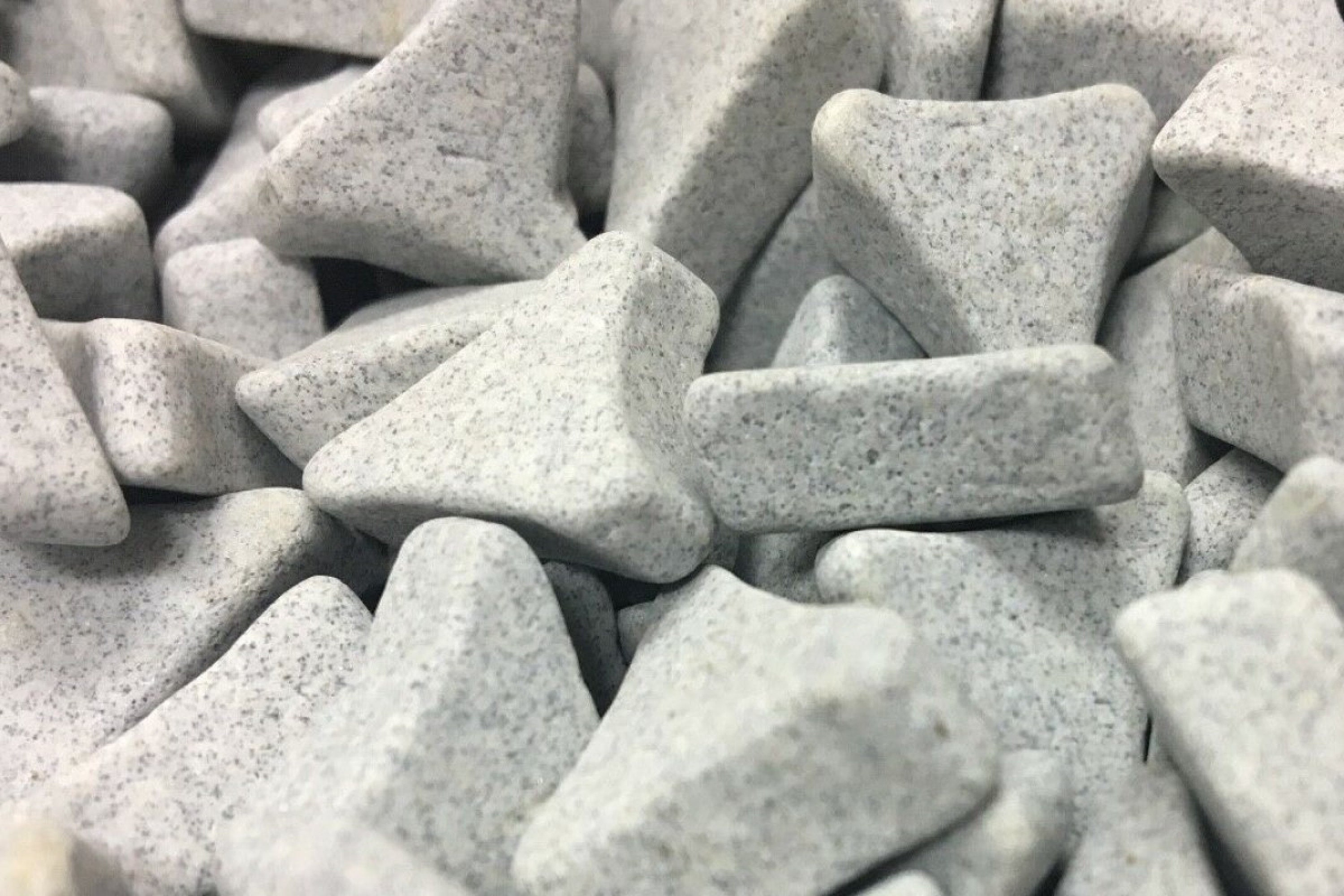 2 Lb. CERAMIC TUMBLING MEDIA Abrasive Rock Tumbler Polish Metal ...