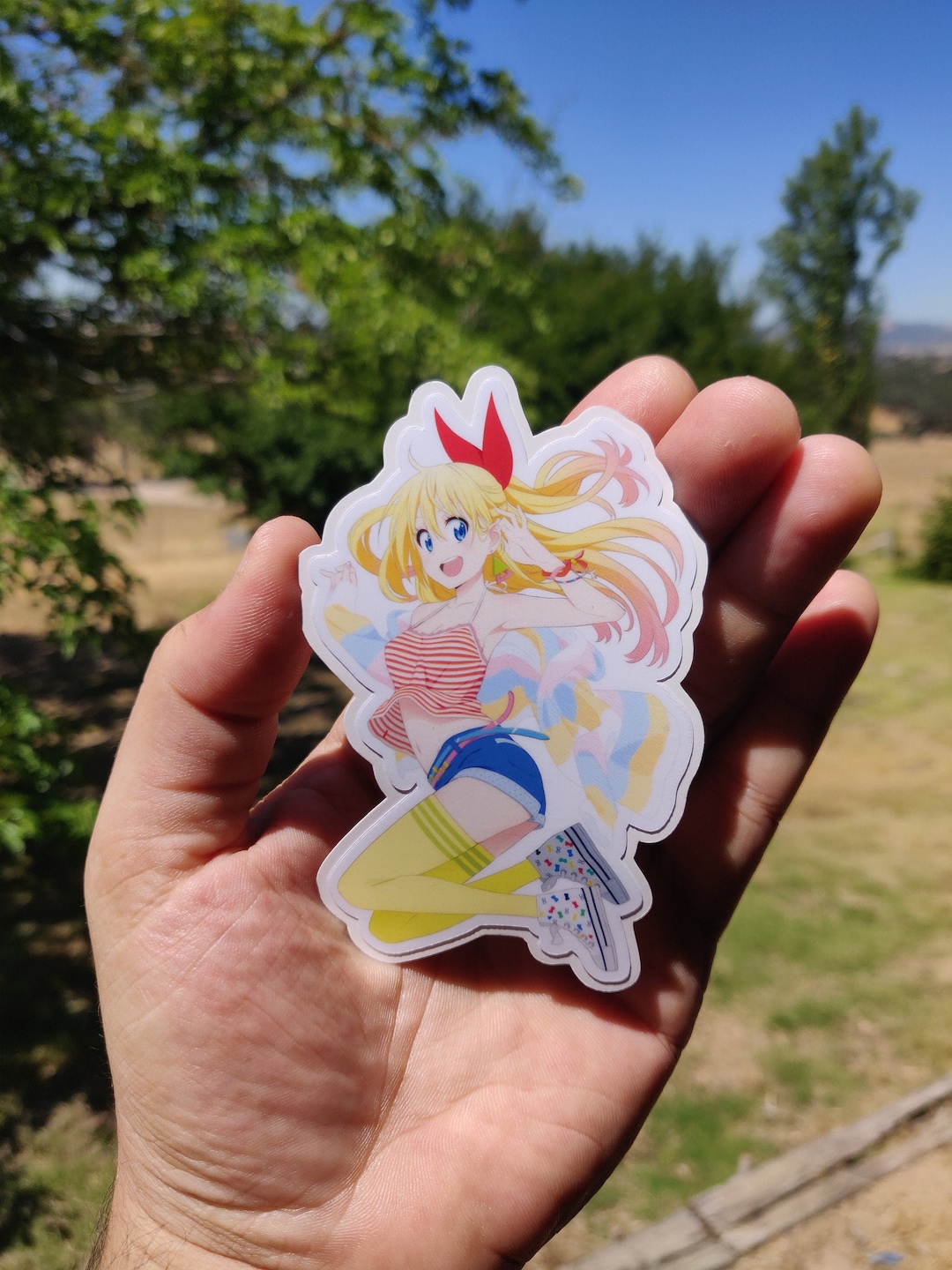 Chitoge Kirisaki Vinyl Sticker Nisekoi | Anime Stickers | Laptop ...