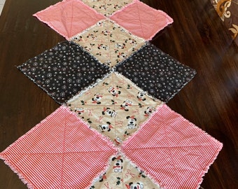 Rag Quilt Table Runner Quilted BBQ, Red, White, Black, Gingham ...