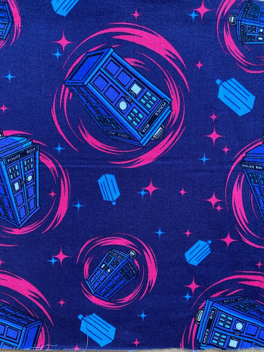 Fabric Remnant - Doctor Who Tardis - Etsy UK