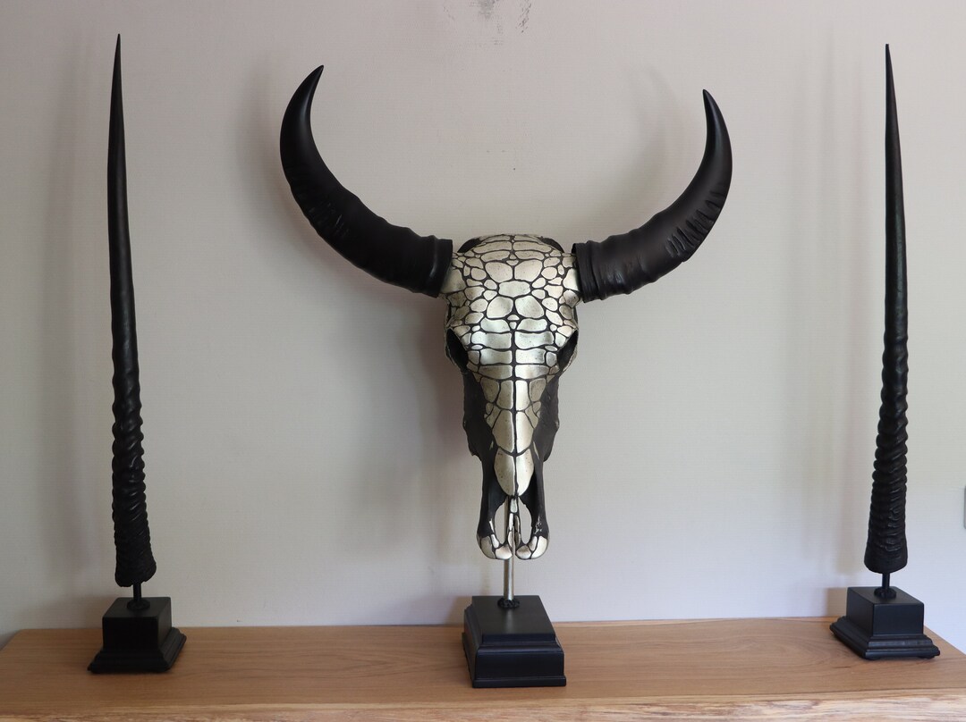 Real Buffalo Skull on Pedestal, Buffalo Skull Decorated Metalized ...