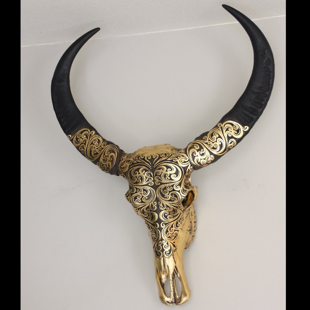 Decorated Buffalo Skull and Horns in Gold, Real Skull With Wall Bracket ...