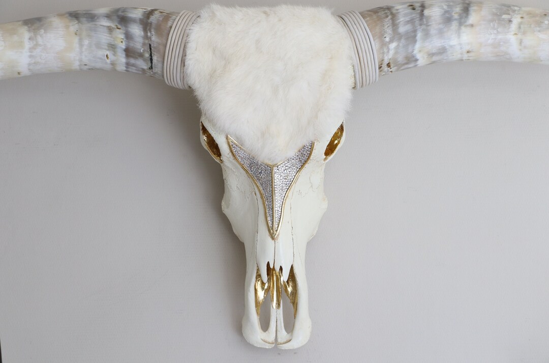 XL Off-white Longhornskull, Hand Decorated With Crystals, Longhorn ...