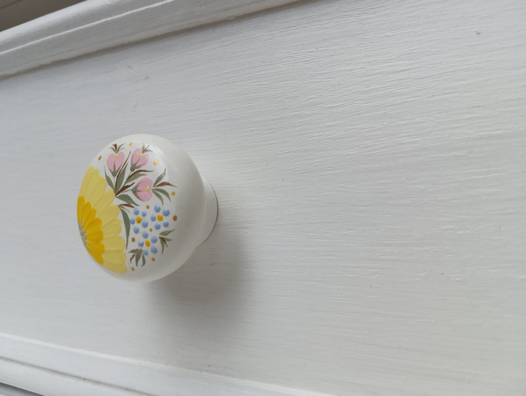 Unique Floral Drawer and Dresser Knobs, Hand Painted, Decorative ...