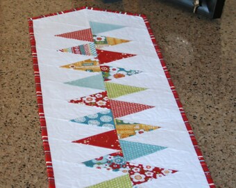 Road Table Runner - Etsy