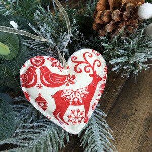6x Nordic Scandi Style Christmas Decorations, Red and White Heart ...