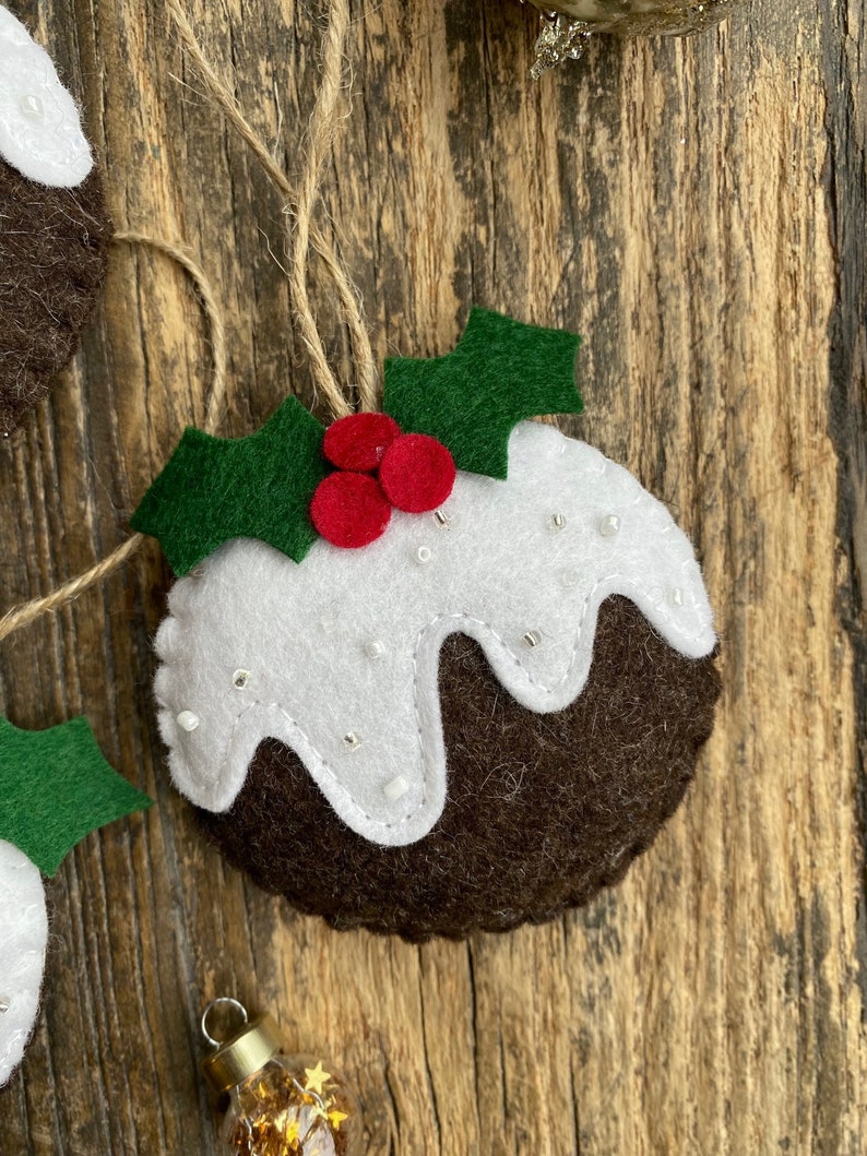 3x Christmas Pudding Tree Decorations, Set of 3, Hanging Ornaments ...