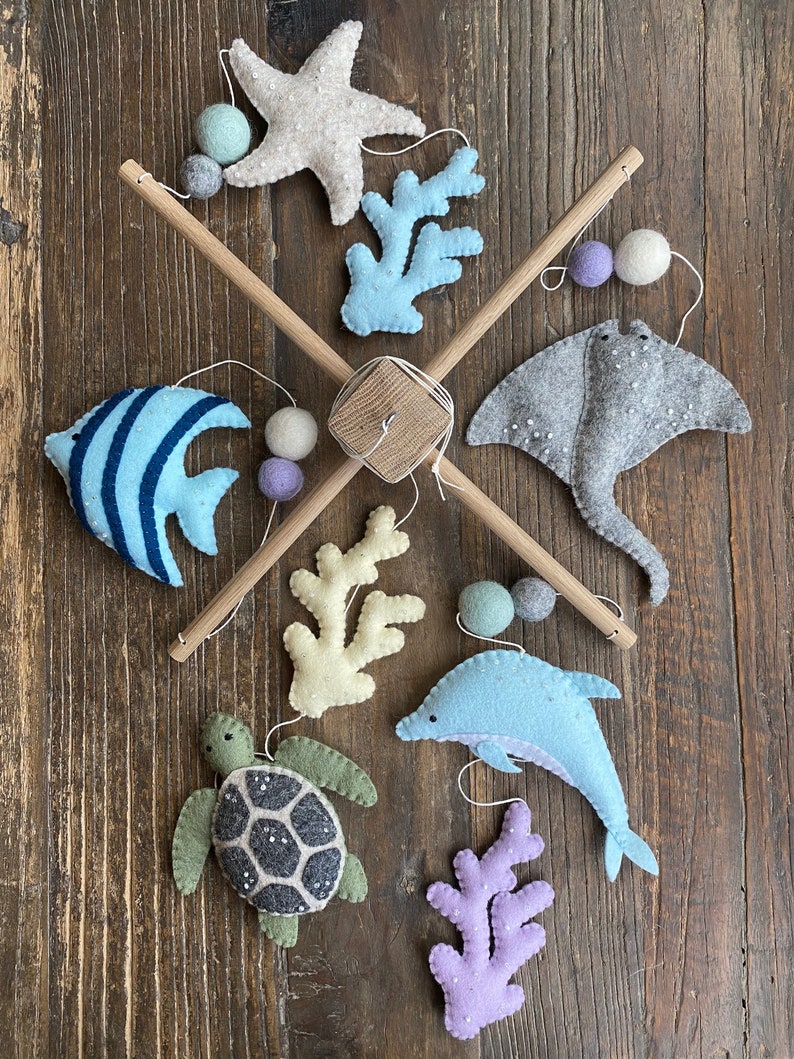 Wool Felt Under the Sea Mobile, Oak Frame, Ocean Nursery Decor - Etsy