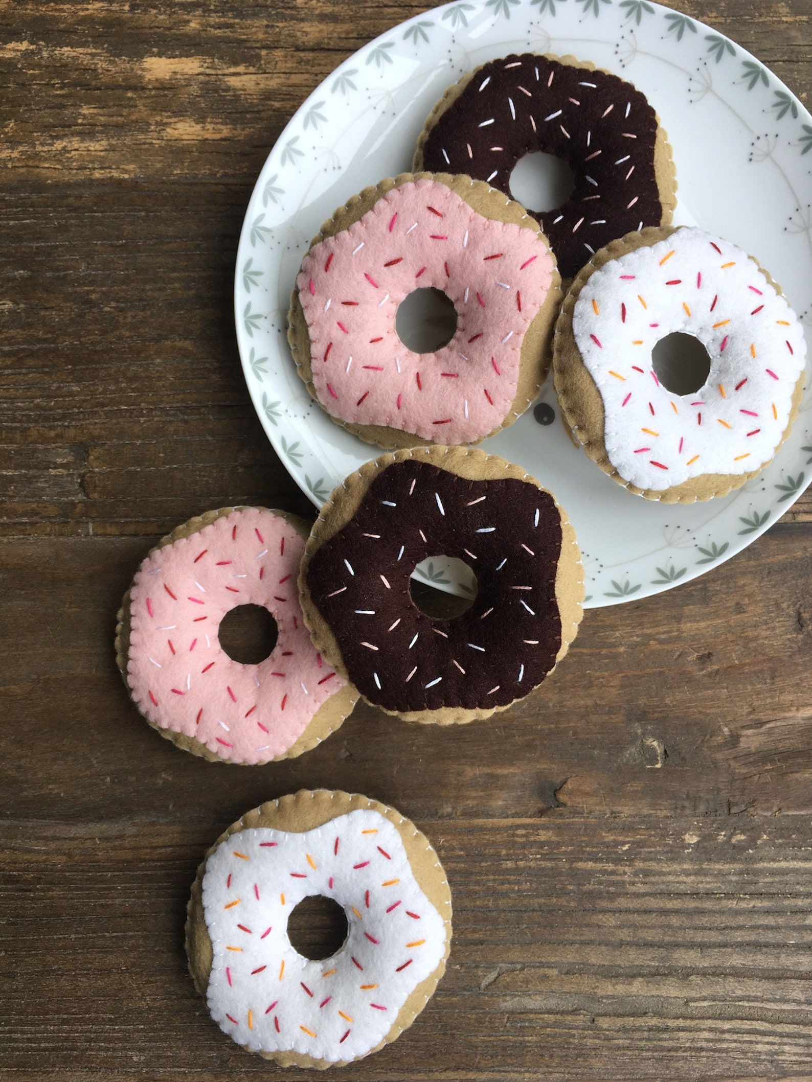 Felt Food Donuts, Pretend Play Sweets, Set of 6 - Etsy