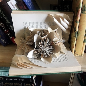 Folded Book Art - Origami Flower Book Page Book End, Book Page Flowers ...