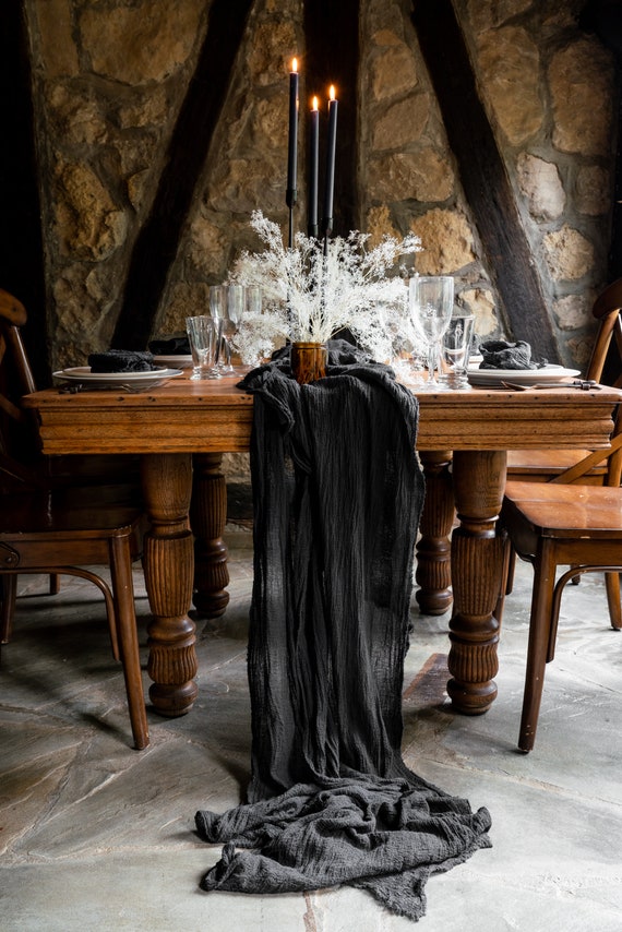 Black Wedding Table Decorations