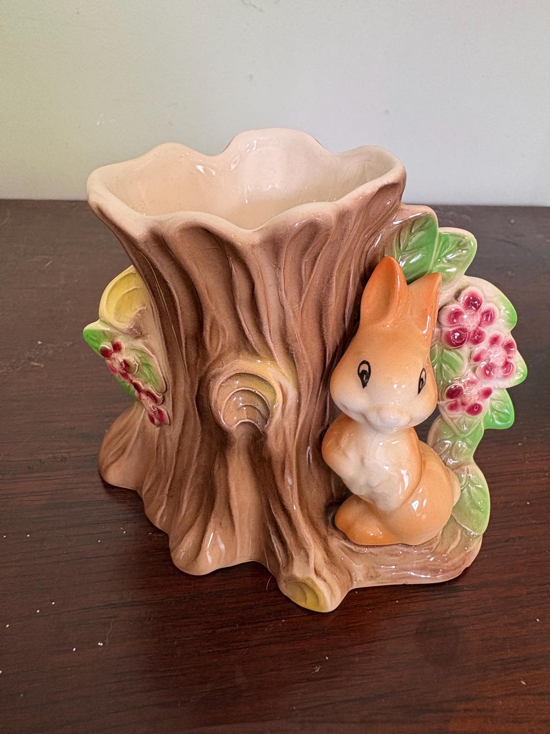 Kitsch Hornsea Fauna Vase: 1950s Squirrel & Cottagecore Decor - Etsy