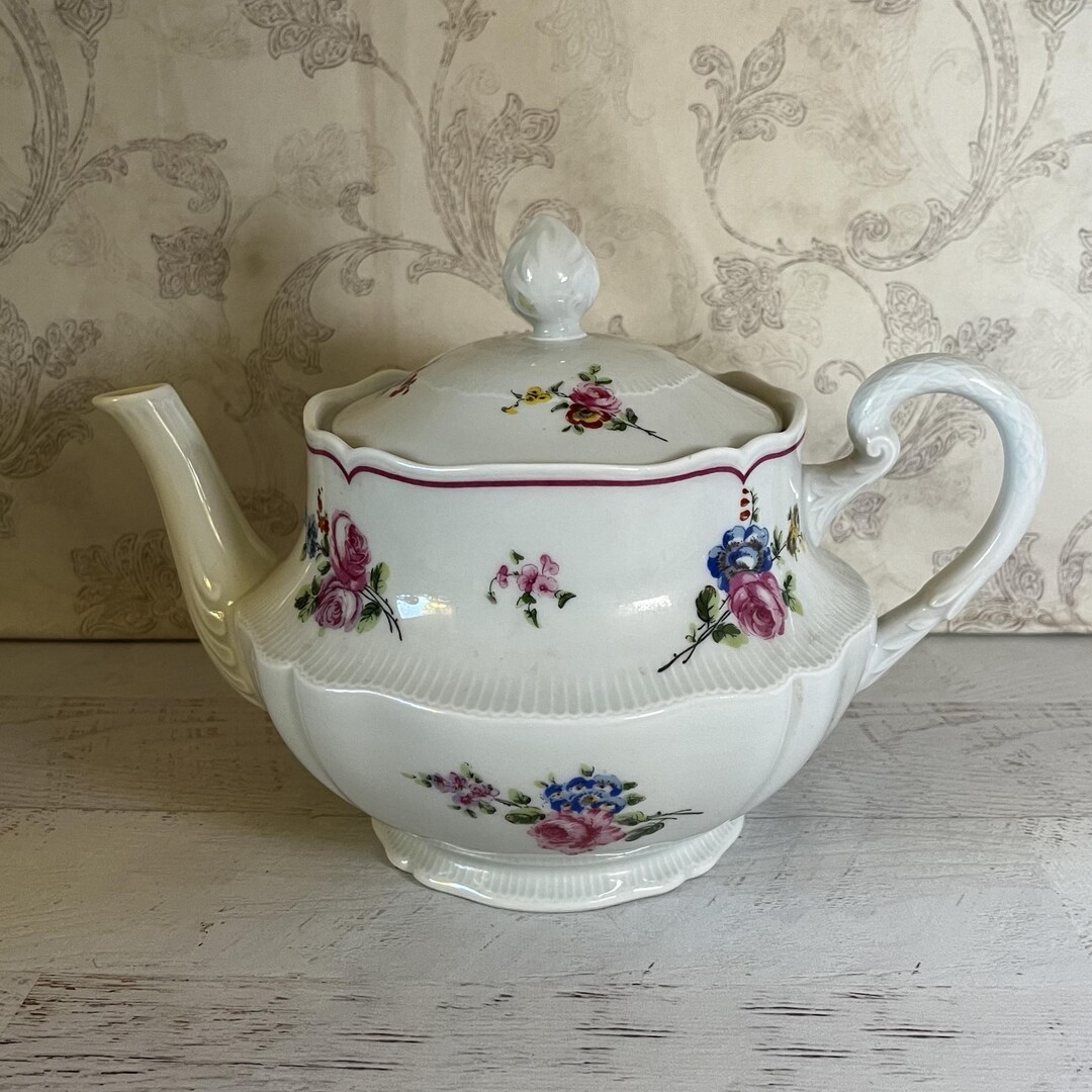 Theodore Haviland Teapot, Pink Roses and Blue Flowers, Limoges France ...