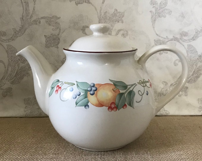 Vintage Corelle Abundance Teapot, 4 Cup Capacity, Fruit and Berries ...