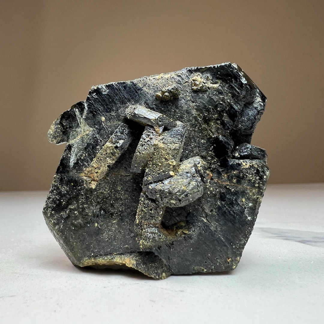 Epidote Crystal | Green Epidote Pseudomorph After Magnetite | Mineral ...