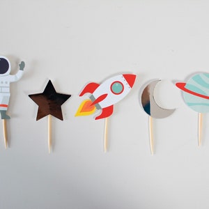 Space Party Cupcake Toppers | Rocket, Astronaut, Moon, Planet, Star ...
