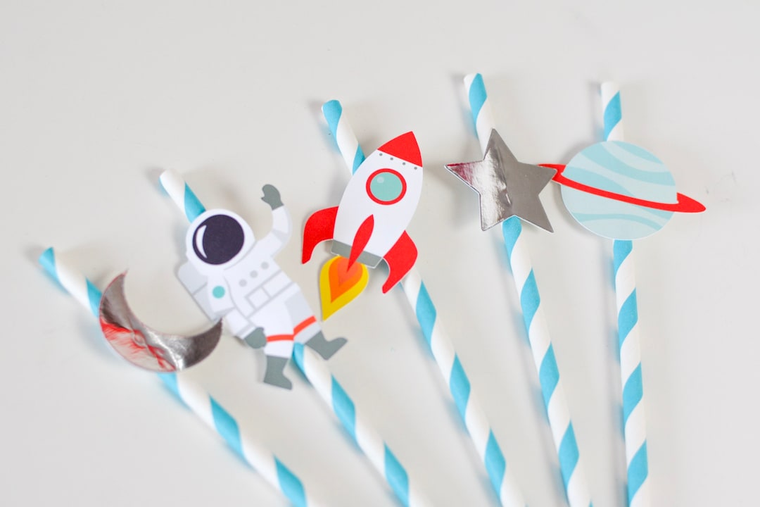Space Party Paper Straws, Rocket, Astronaut, Moon, Planet, Star, Outer ...