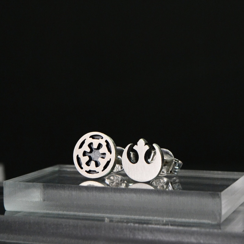 Star wars earrings - Etsy
