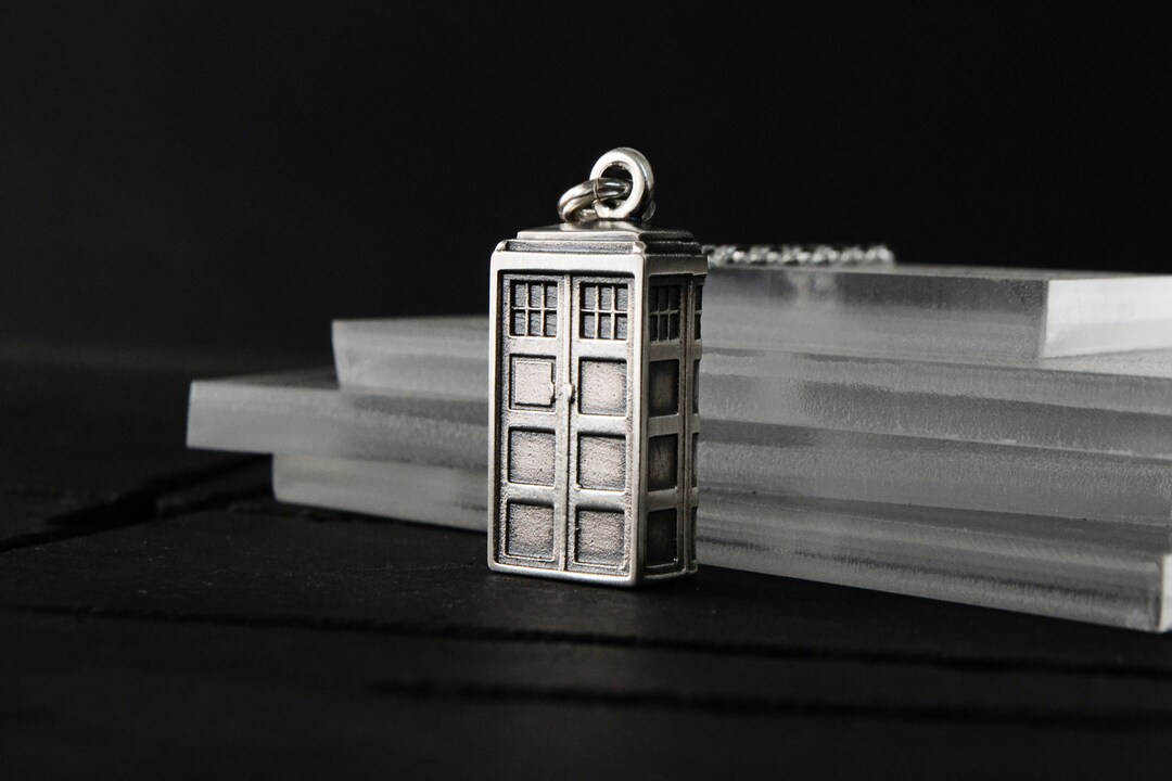 Dr Who Tardis Necklace 925 Silver Doctor Who Whovian Gallifrey Tardis ...