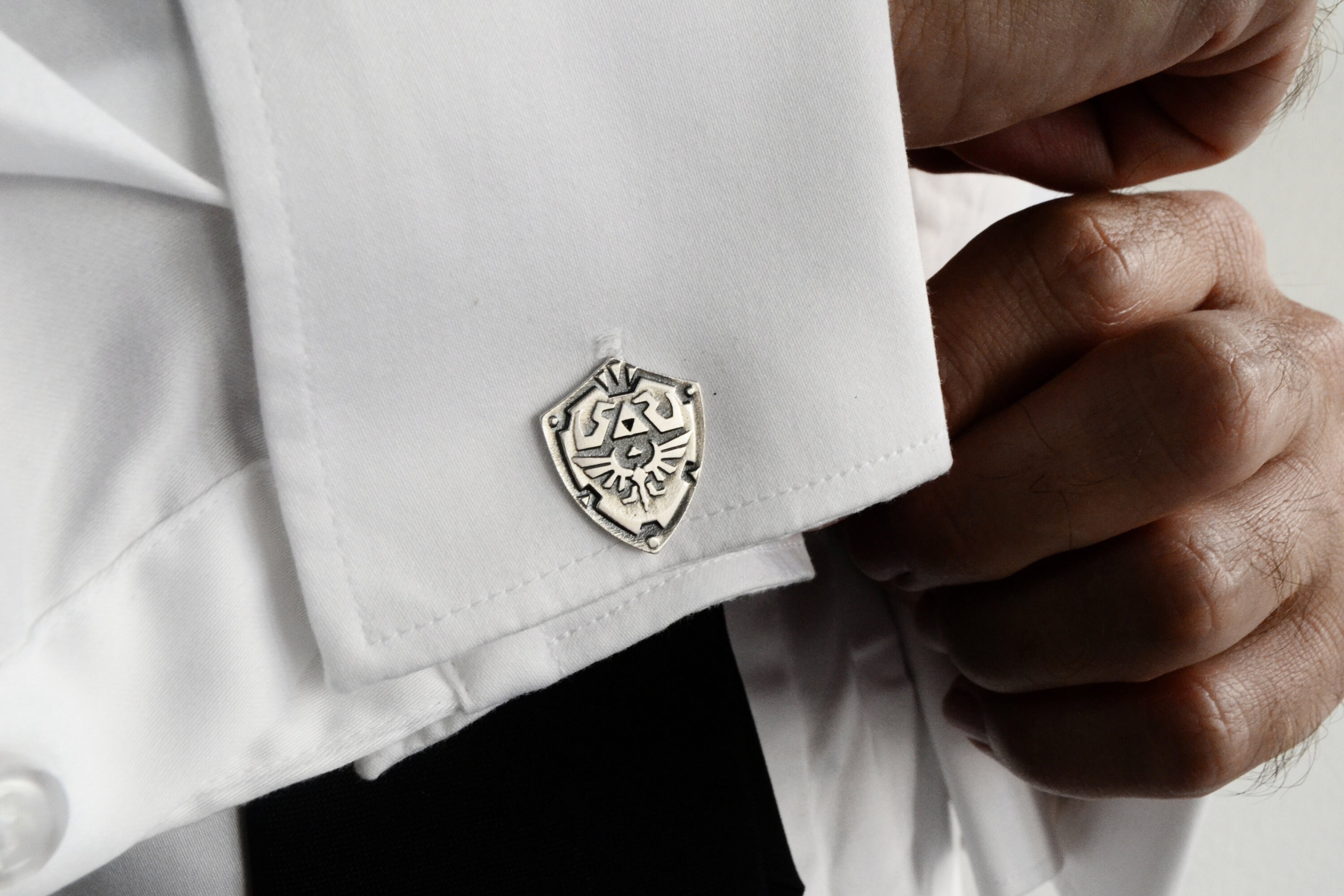Zelda Hylian Shield Cufflinks, Zelda Mens 925 Silver Cufflinks Tie Bar ...