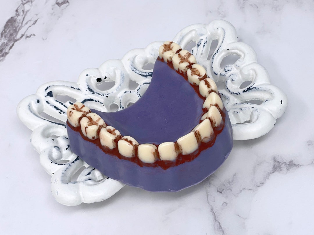 Zombie Teeth Soap, Halloween Soap - Etsy