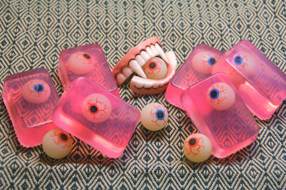 Bloody Eyeball Soap Creepy Soap Creepy Gift Halloween Soap | Etsy