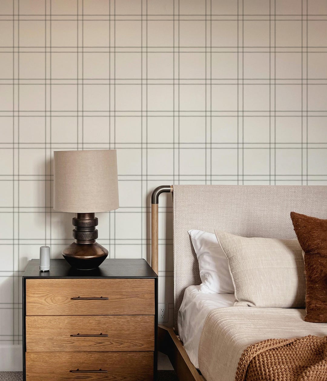 Modern Farmhouse Plaid Wallpaper – Minimalist Double Windowpane Peel ...