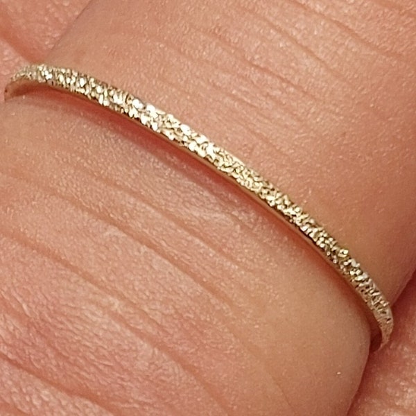 Thin Gold Ring - Etsy