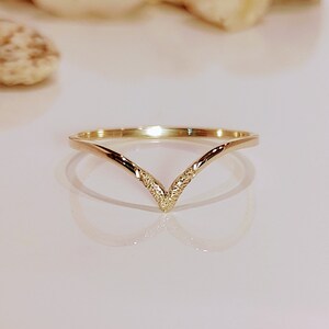 Stardust Ring, 10k/14k Solid Gold Chevron Ring, Geometric Ring, 14k ...