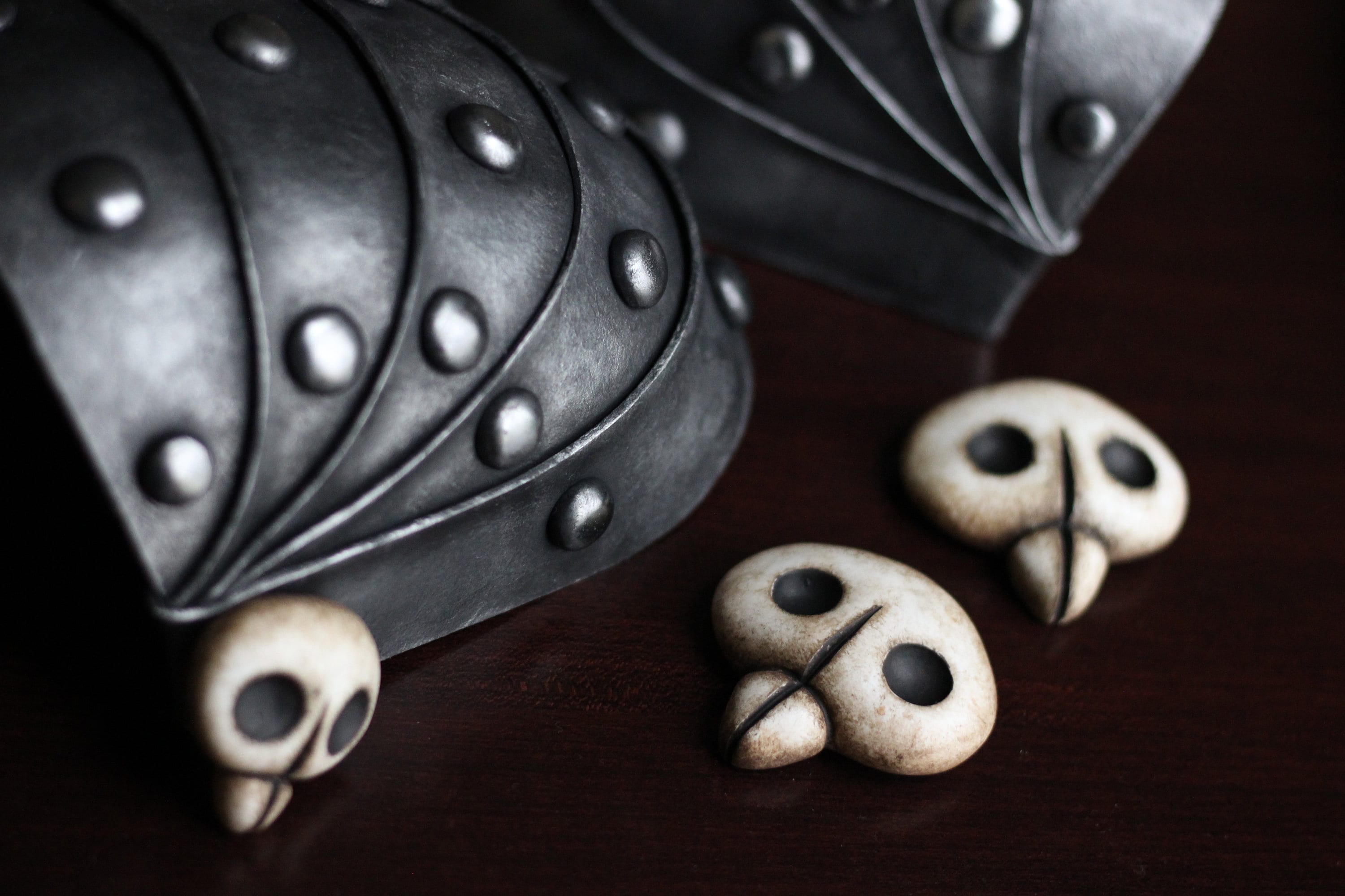 Astrid Hofferson Shoulder Armor - How to Train Your Dragon 1, 2, & 3 ...