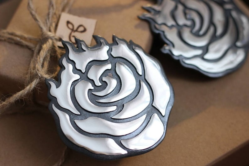 Ruby Rose Silver Brooch Pin or Belt Buckle - RWBY Cosplay Costume - Etsy