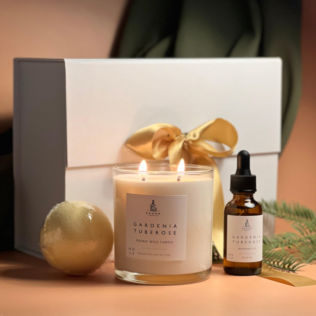 Luxury Spa Day Gift Set With Candle, Fragrance Oil, and Bath Bomb ...