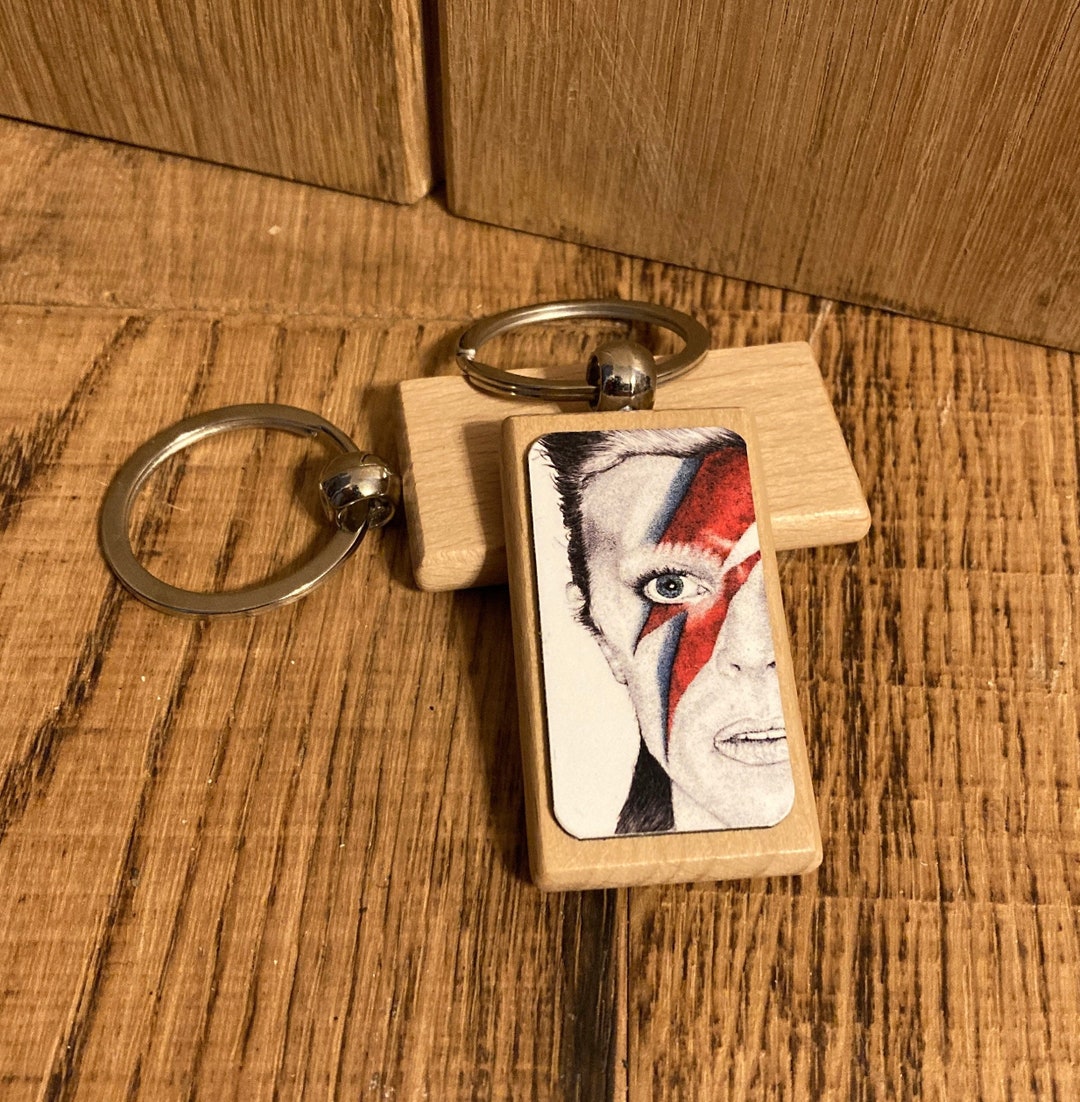 David Bowie Wooden Keychain, Handmade Pen Art, Ziggy Stardust - Etsy