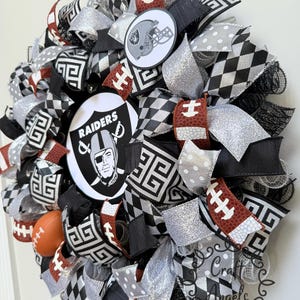 Las Vegas Raiders Wreath, LA Raiders Mesh Wreath, NFL Wreath, Raiders ...