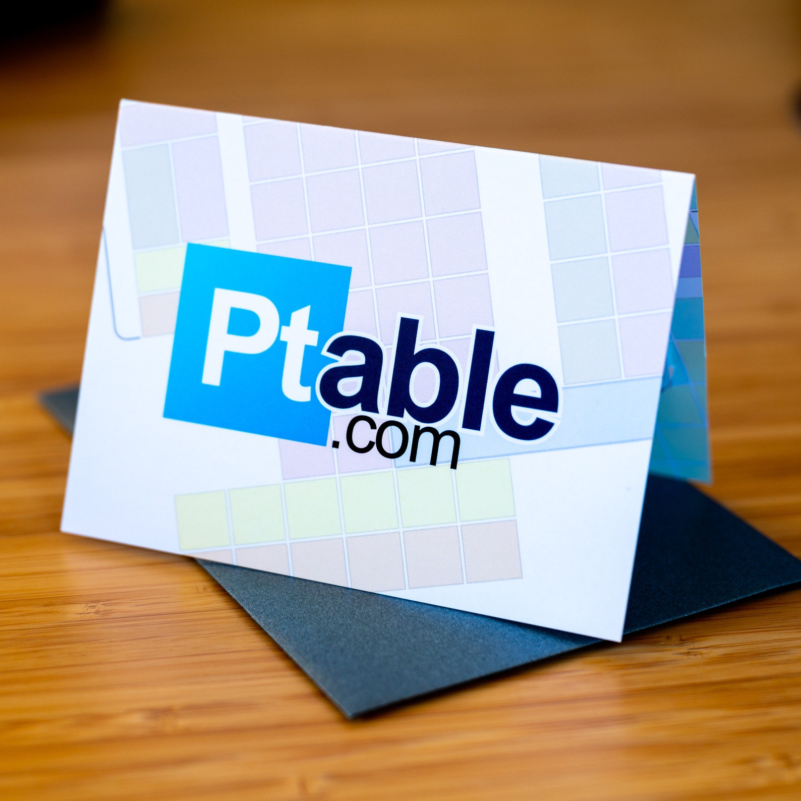 Periodic Table Plastic Wallet Card - Etsy