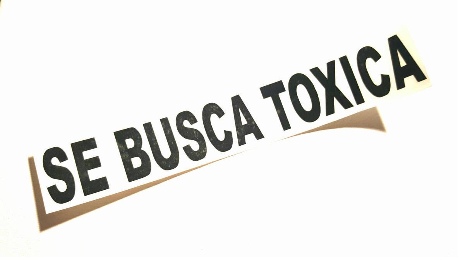 Se Busca Toxica Vinyl Sticker | Toxica Sticker | Mexixan Stickers ...