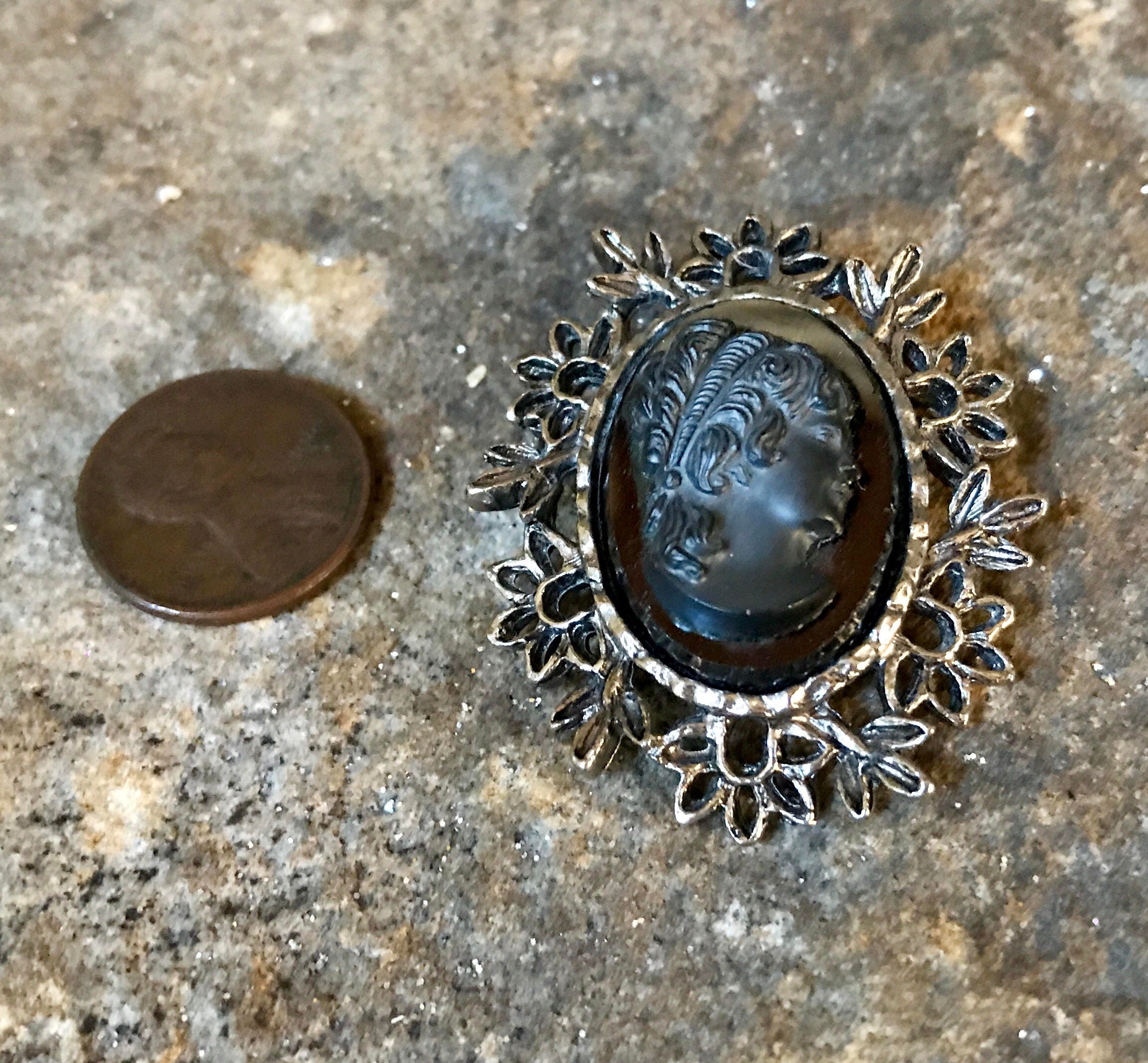 Vintage Cameo Wedding Gifts Black Cameos Estate Jewelry | Etsy
