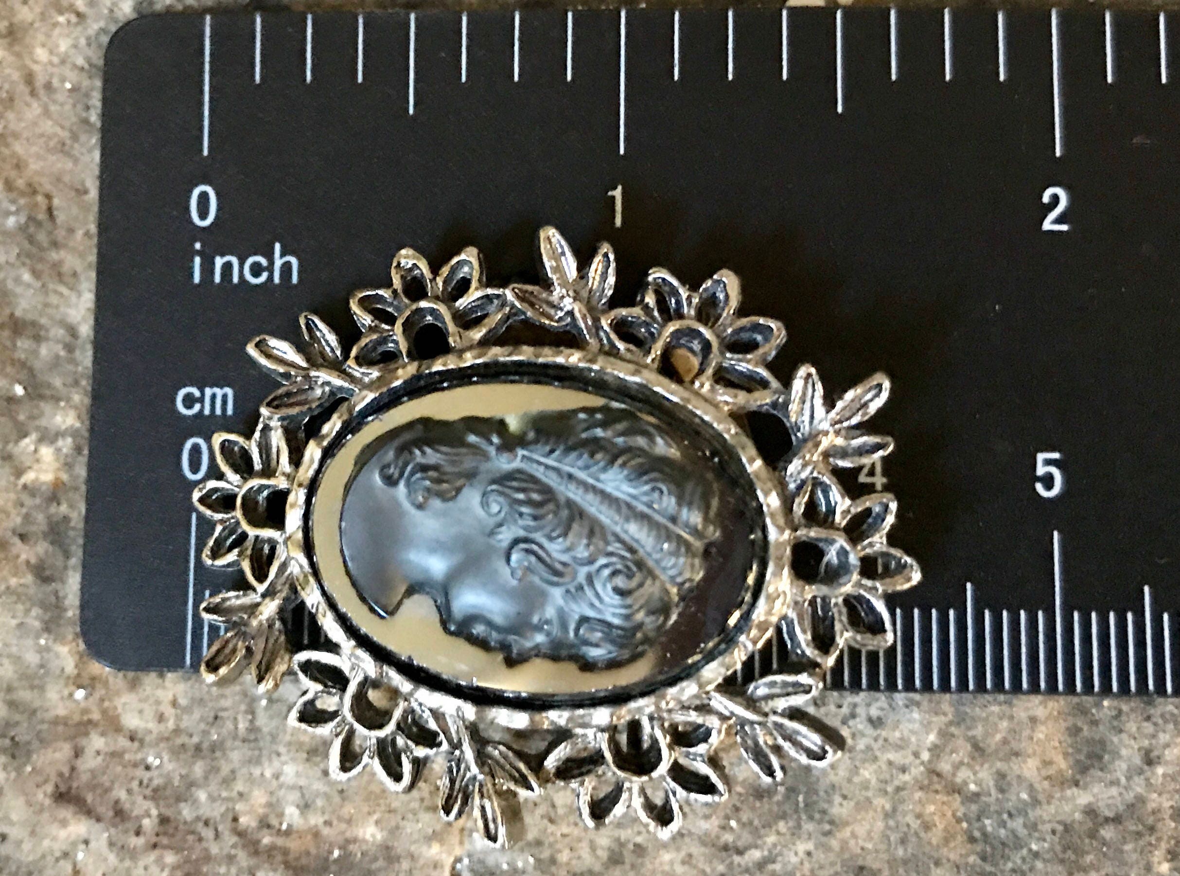 Vintage Cameo Wedding Gifts Black Cameos Estate Jewelry | Etsy