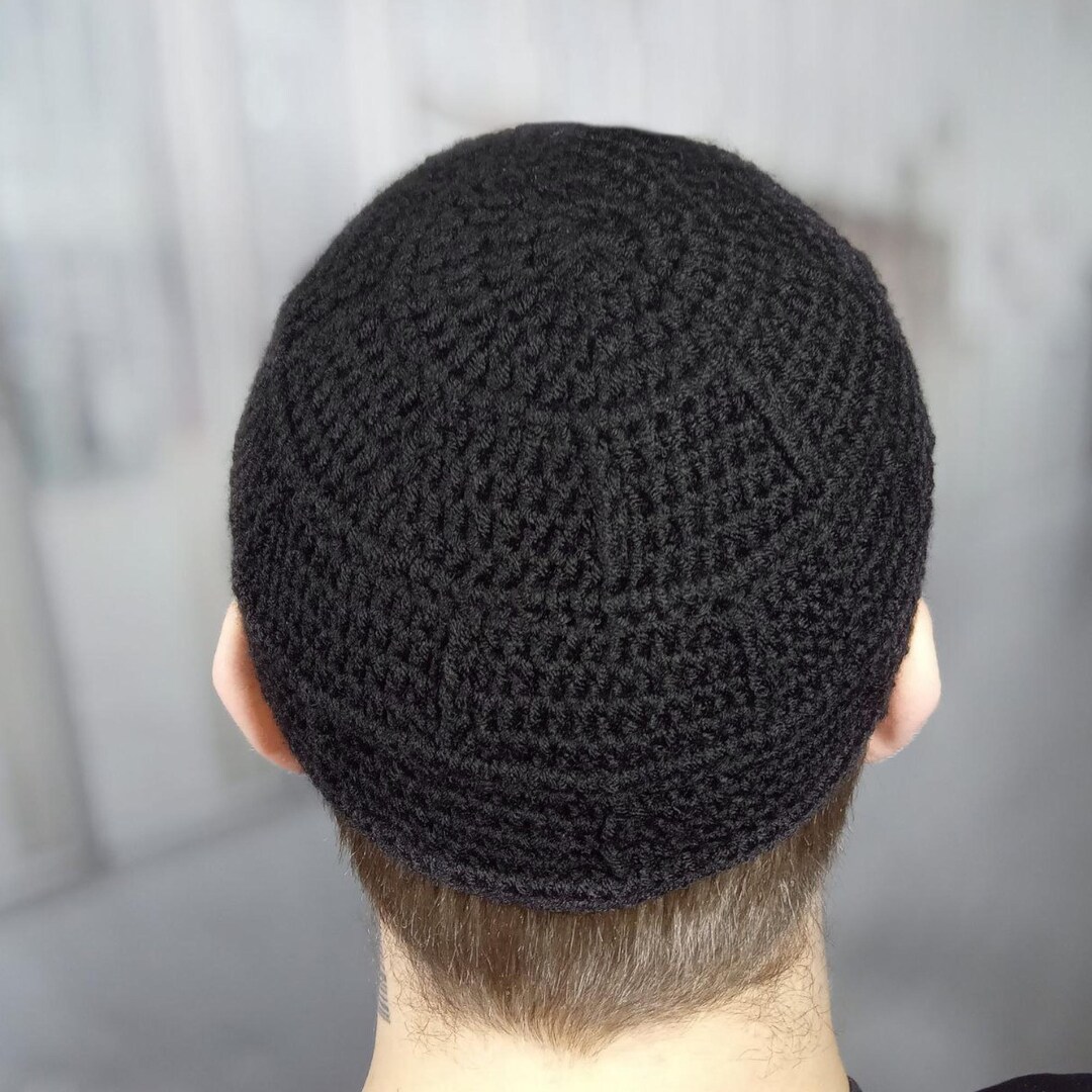 Large Knit Jacob's Wheel Kippah: Custom Acrylic Yarmulke, Jewish ...