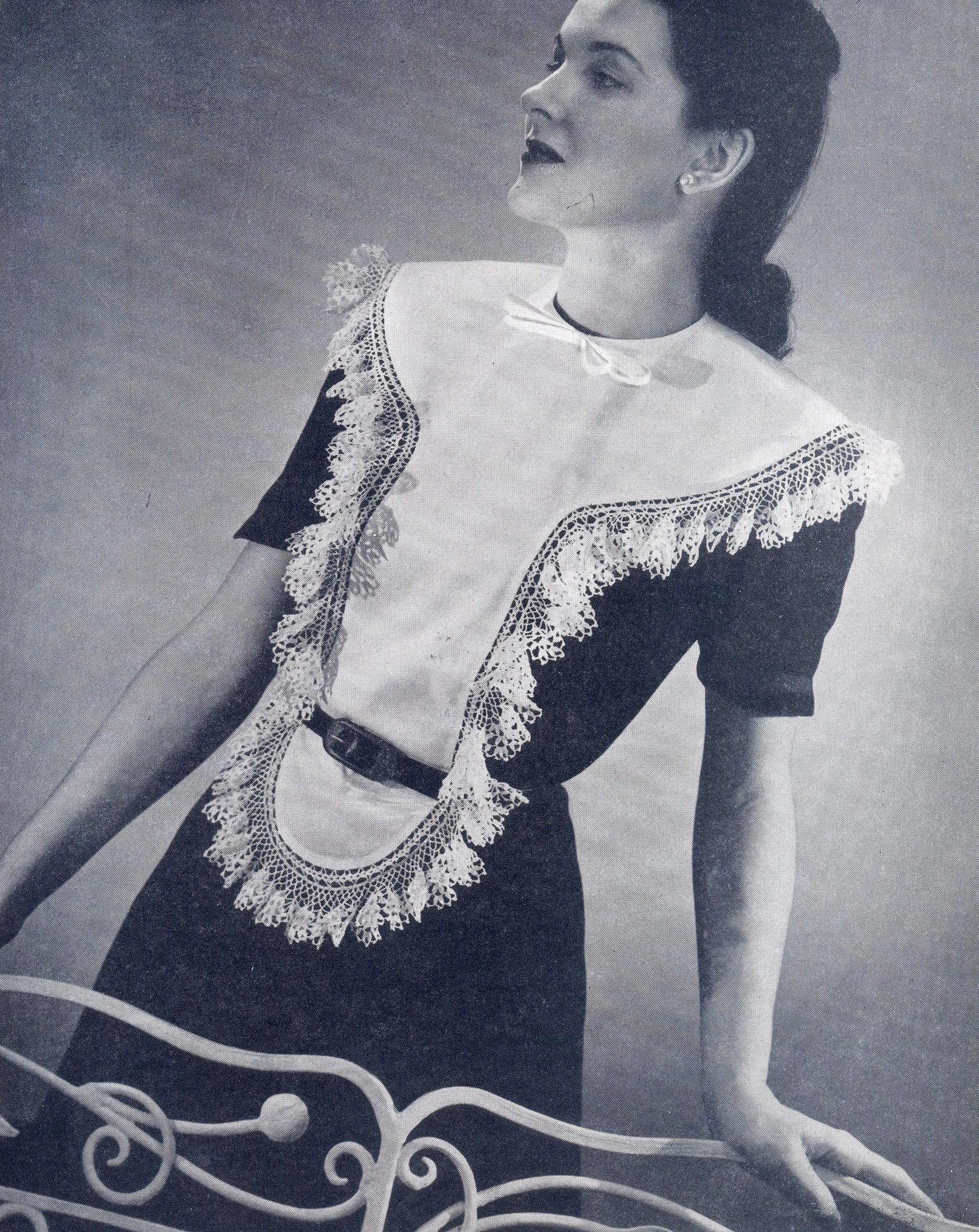 Clarks No. 226 C.1945 30 Gifts Crochet Knitted Pattern File PDF 0130 - Etsy