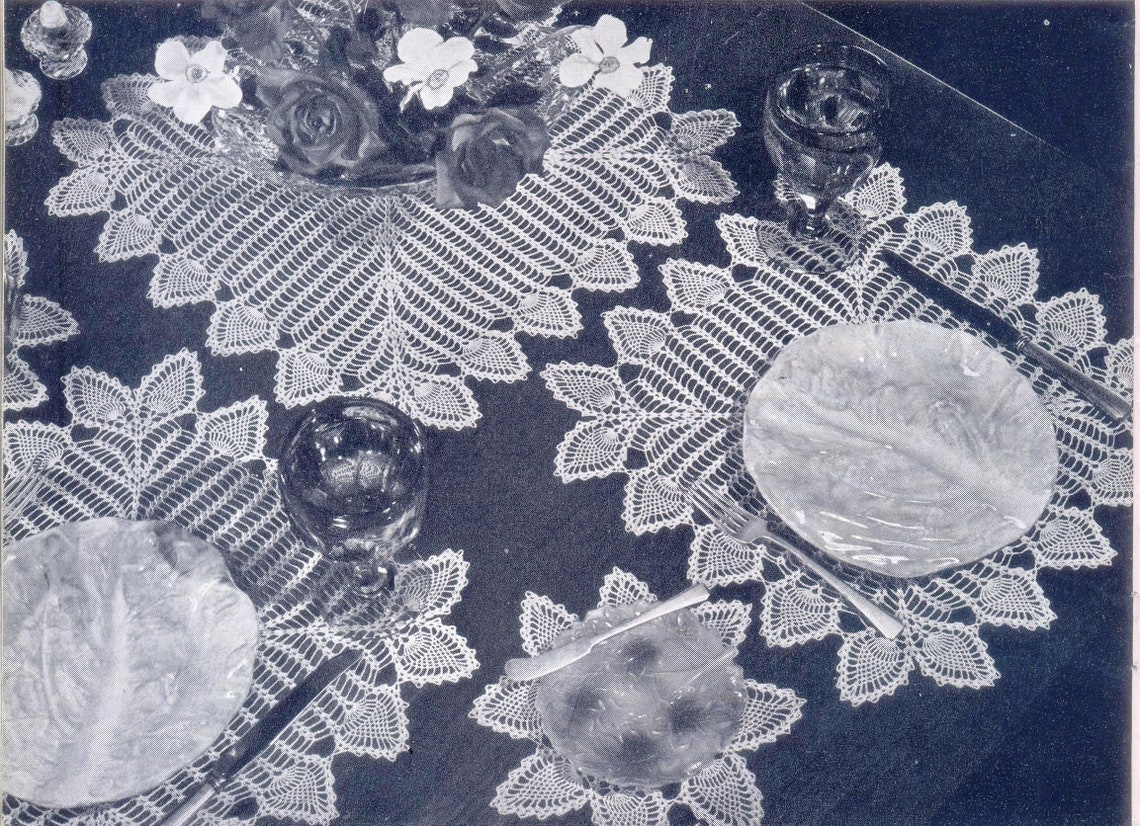 Clarks No. 230 C. 1946 25 Pineapple Crochet Book Pattern PDF - Etsy